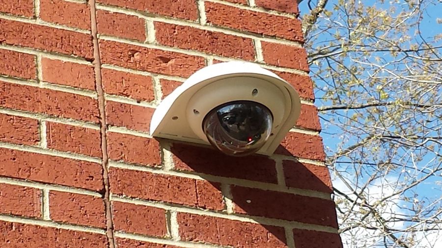 MOBOTIX D25 6MP DOME CAMERA WITH WALL MOUNT (USED)